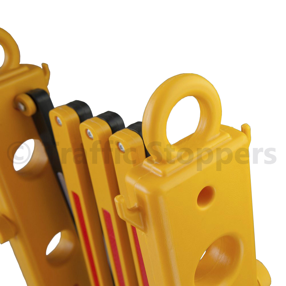 Expandable 2.5 m Wide Safety Barrier - Portable Expanding Security Bar ...